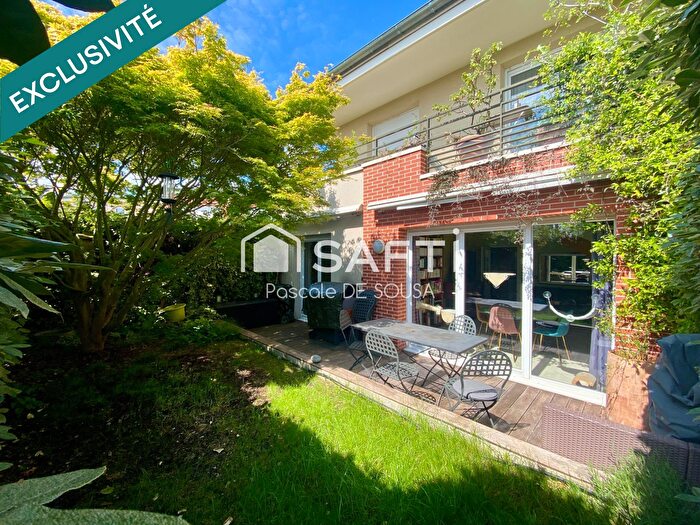 Appartement 5 pièces à Rueil-Malmaison, Plaine Gare, à vendre