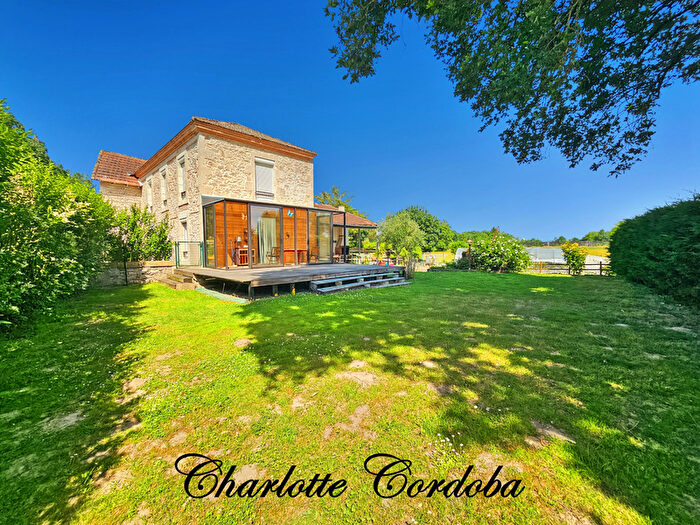Maison 5 pièces à vendre à Feugarolles