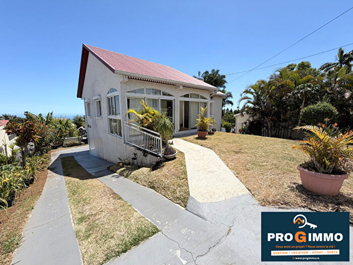 Maison à vendre - Le Tampon, Centre-ville - 4 pièces - 3 chambres