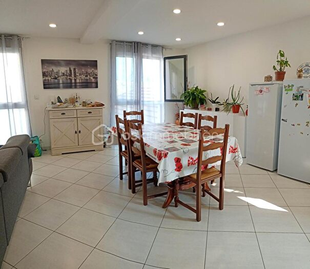 Maison 9 pièces à Barraux, à vendre