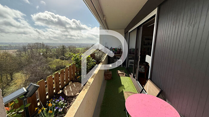 Appartement à vendre - La Chaussée-Saint-Victor - 4 pièces - 3 chambres