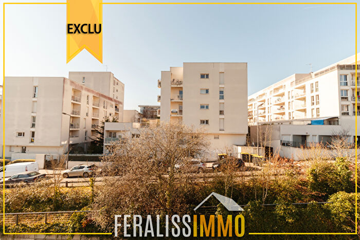 Appartement à vendre - Cergy, Les Hauts-de-Cergy - 3 pièces - 2 chambres