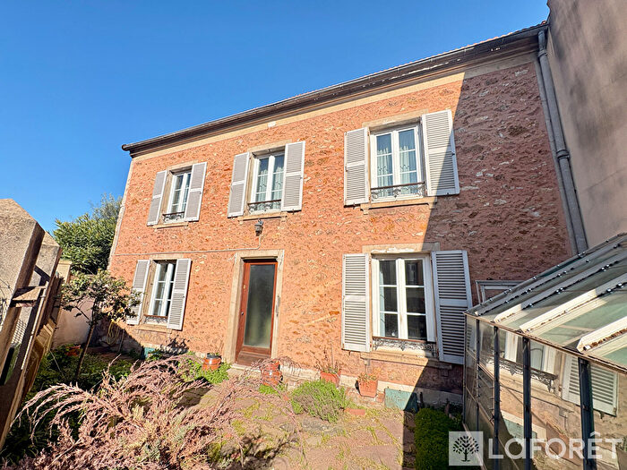 Villebon-sur-Yvette : Maison 4 pièces à vendre