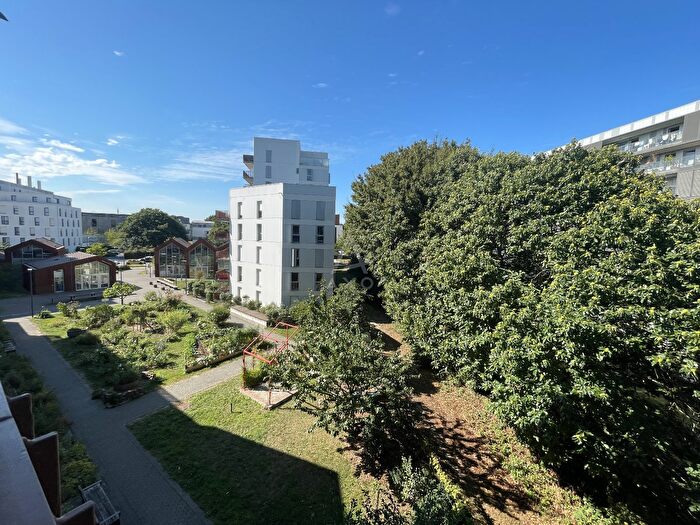 Appartement à vendre - Quartiers Nord-Ouest, Saint-Martin - 4 pièces - 3 chambres
