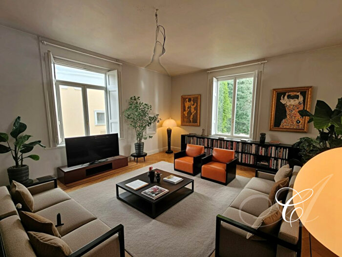 Appartement 3 pièces à Versailles, Notre Dame, à vendre