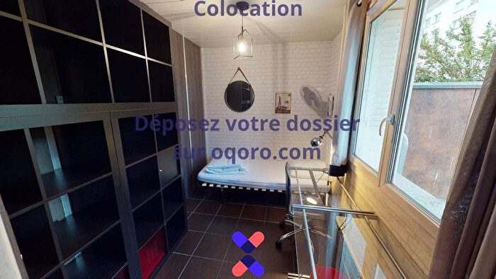 Appartement à louer - Le Murier-La Galochère, Saint-Martin-dHères - 5 pièces - 4 chambres