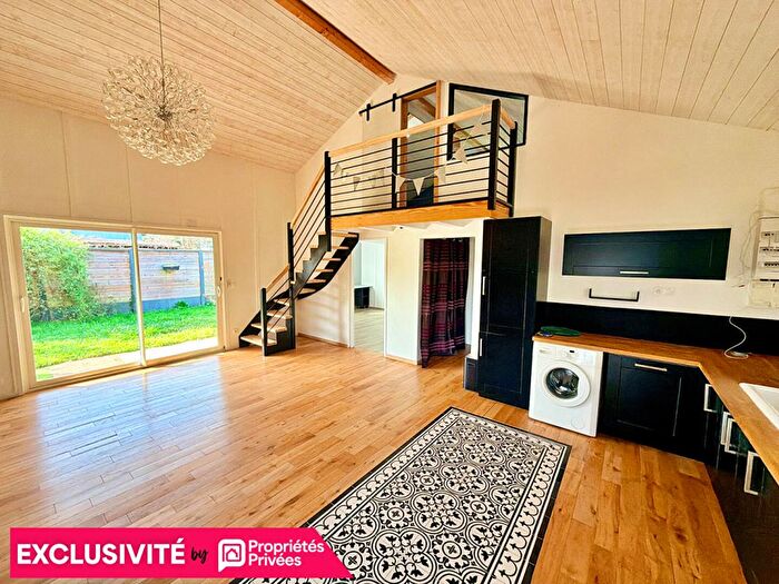 Maison à vendre - Saint-Caprais-de-Bordeaux - 4 pièces - 3 chambres