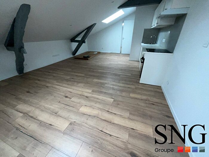 Appartement à louer - Saint Georges, Cahors - 3 pièces - 2 chambres