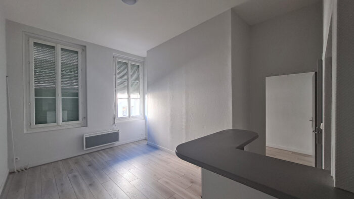 Appartement à louer - Libourne, Centre-ville, Bastide, Gare - 2 pièces - 1 chambre