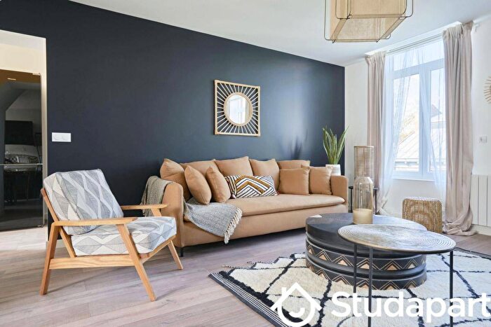 Appartement à louer - Wazemmes, Lille - 1 pièce - 3 chambres