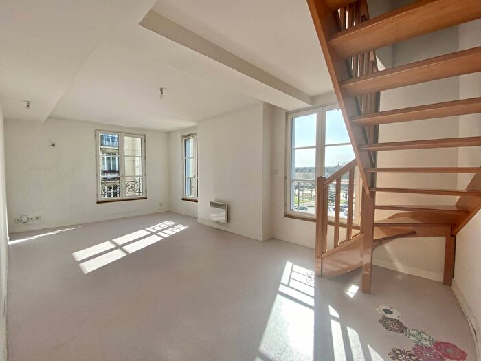 Appartement à louer - Centre-Hôtel de Ville, Limoges - 3 pièces - 2 chambres