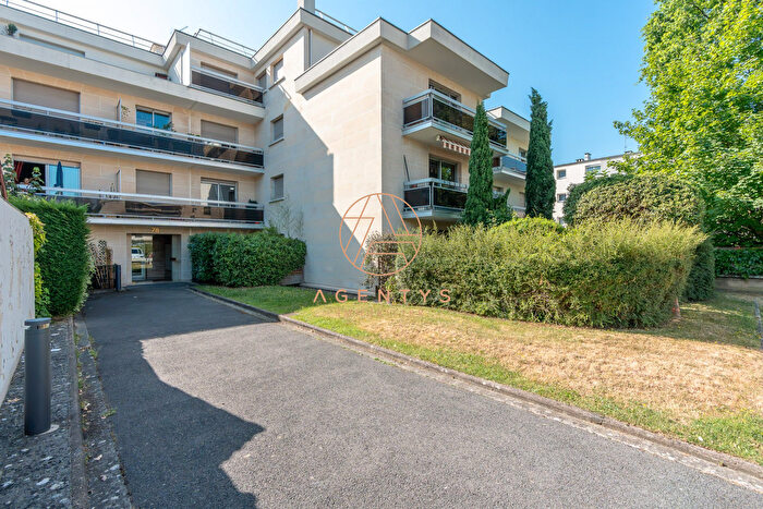 Bry-sur-Marne, Centre-ville, Gare - Appartement 4 pièces à vendre