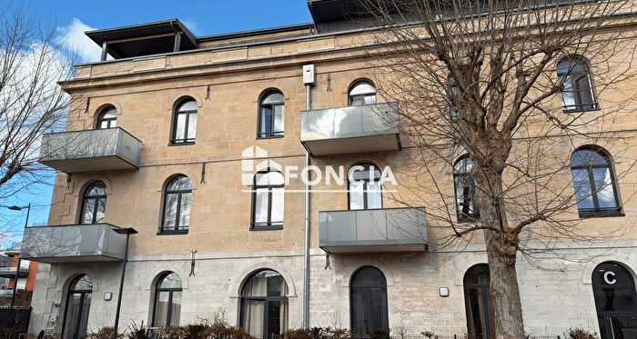 Appartement à vendre - Vernon, Centre-ville - 3 pièces