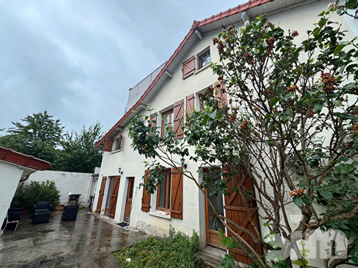 Chelles, Chelles Sud, Grande Prairie, Bords de Marne : Maison 5 pièces à vendre