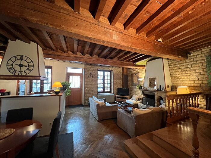 Maison à vendre - Montluel - 4 pièces - 4 chambres