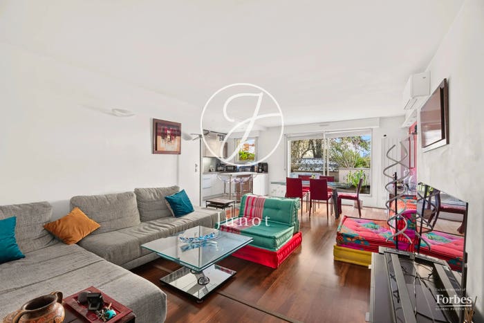 Rueil-Malmaison, Richelieu, Chataigneraie : Appartement 4 pièces à vendre