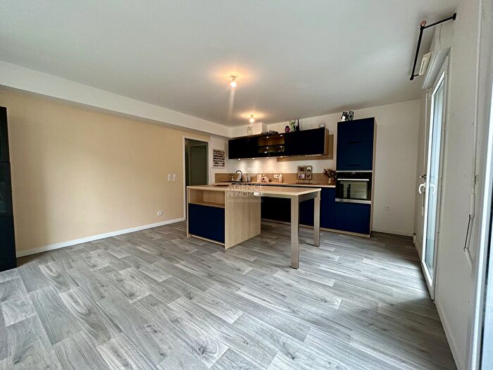 Appartement à vendre - Poissy, La Coudraie - 4 pièces - 3 chambres