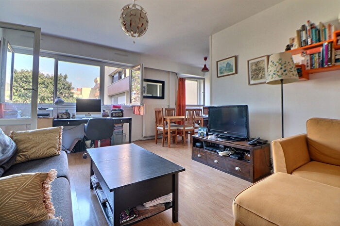 Le Plessis-Bouchard : Appartement 3 pièces à vendre