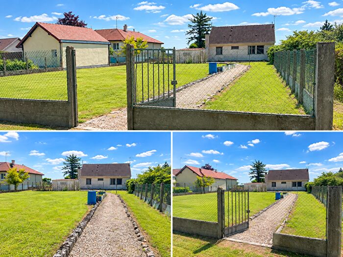 Maison 4 pièces à vendre à Maizières-la-Grande-Paroisse