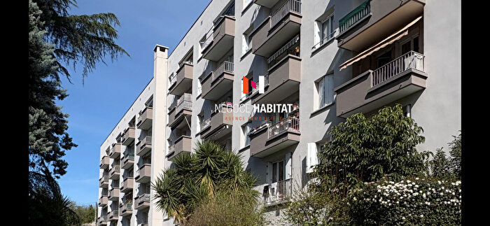 Appartement à vendre - Nîmes, Croix de Fer, Mont Duplan - 4 pièces - 3 chambres