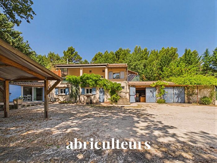 Lauris : Maison 6 pièces à vendre