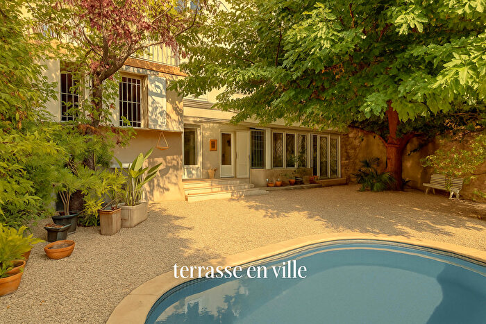 Appartement à vendre - Marseille e , La Fourragère - 7 pièces - 4 chambres