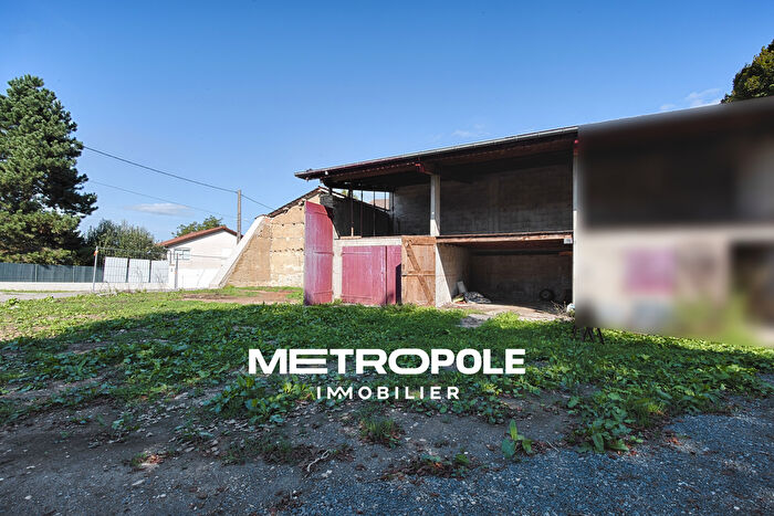 Maison à vendre - Succieu - 5 pièces - 4 chambres