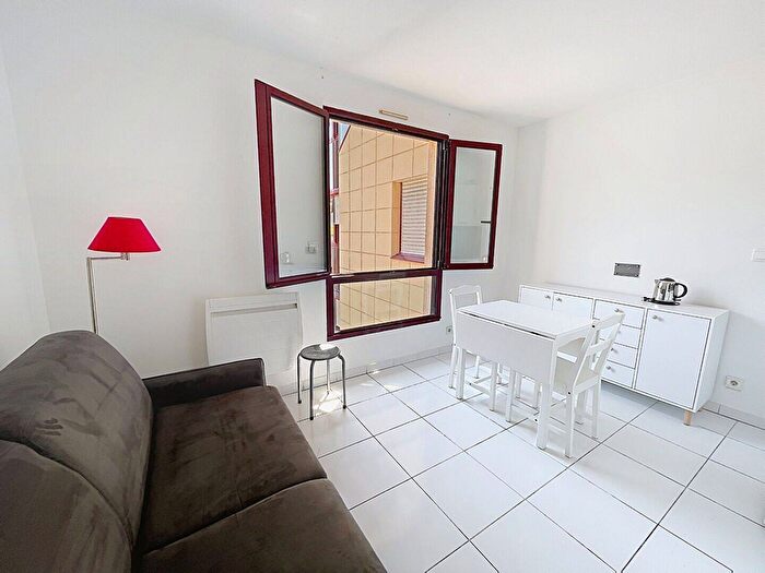 Appartement 1 pièce à Centre Ville, Aix-en-Provence, à louer