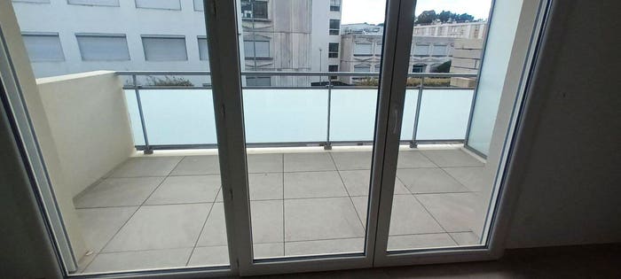 Collettes Est, Draguignan : Appartement 3 pièces à louer
