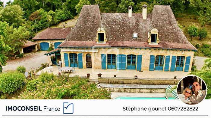 Maison à vendre - La Roque-Gageac - 12 pièces - 6 chambres