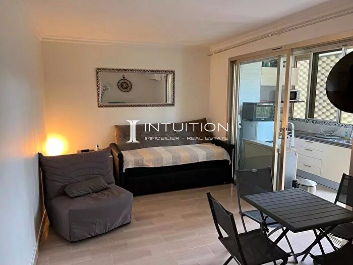 Appartement à vendre - Cannes, Croix des Gardes - 1 pièce - 1 chambre