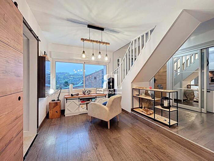 Maison à vendre - Hennebont, Fleurs de Forges, Kom ar choad, Rive Gauche Sud - 6 pièces - 4 chambres