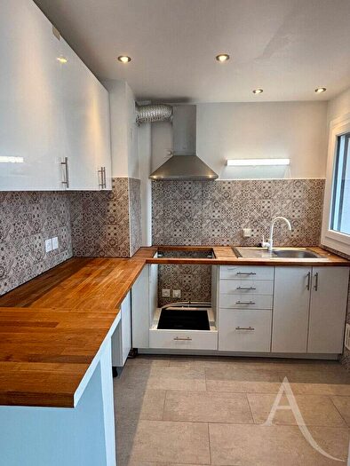 Appartement à louer - Les Saules, Thiais - 4 pièces - 2 chambres