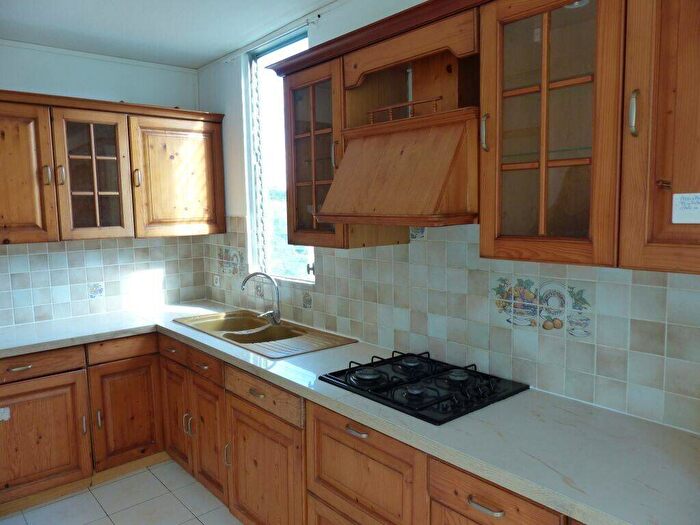 Appartement à louer - Fort-de-France - 3 pièces - 2 chambres