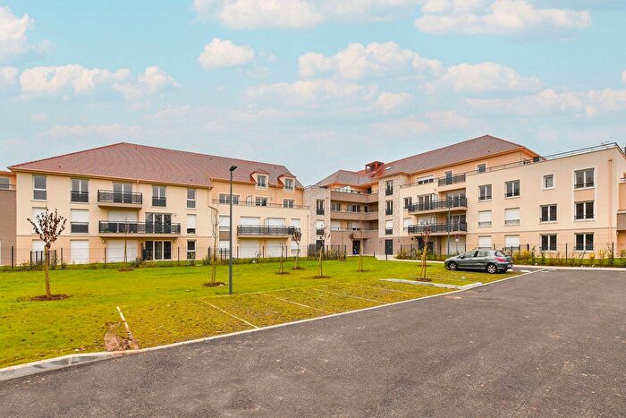 Appartement à louer - Petit Dammarie-Croix Saint Jacques, Dammarie-les-Lys - 2 pièces - 1 chambre