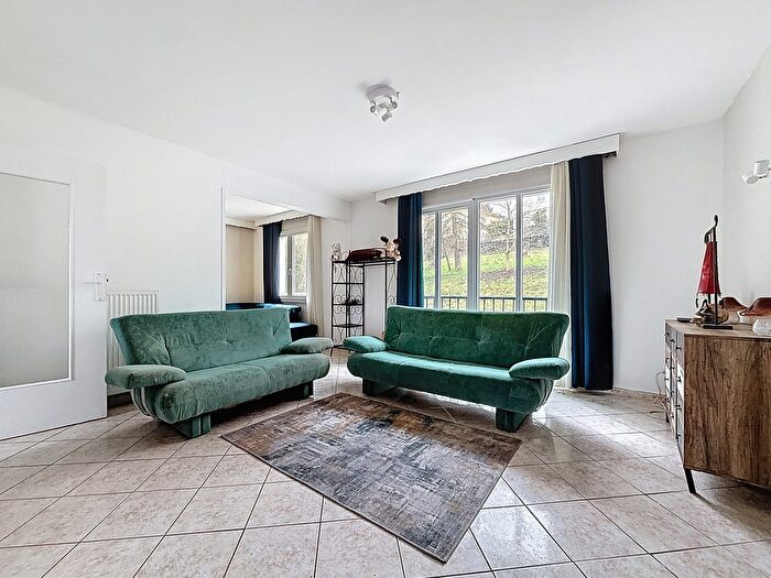 Appartement à vendre - Hayange, Centre-ville - 5 pièces - 3 chambres