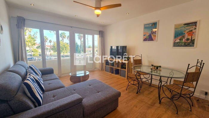 Appartement 4 pièces à Saint Roch, Toulon, à louer