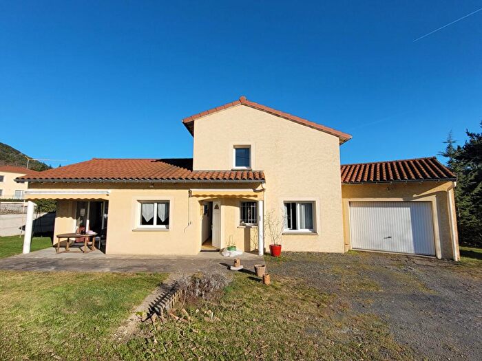 Maison à vendre - Coubon - 4 pièces - 3 chambres