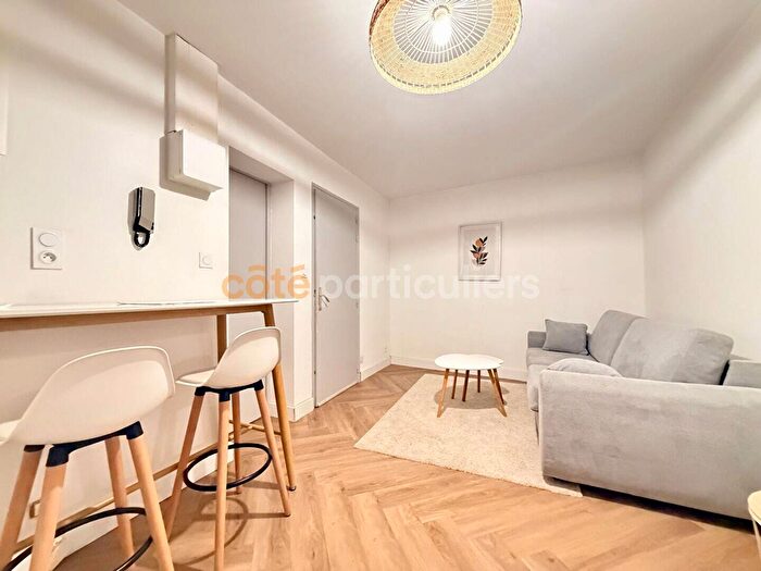 Appartement à louer - Centre Ville, Montauban - 1 pièce