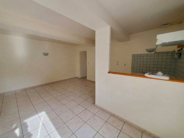 Maison 2 pièces à Grisolles, à louer
