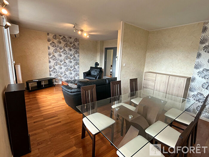 Appartement 4 pièces à louer à Oullins, Saulaie, Clavière