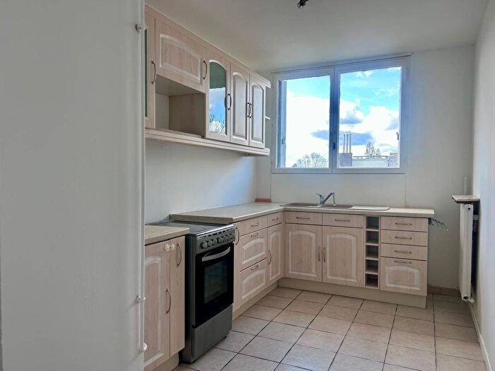 Appartement à louer - Argentine, Beauvais - 3 pièces - 2 chambres