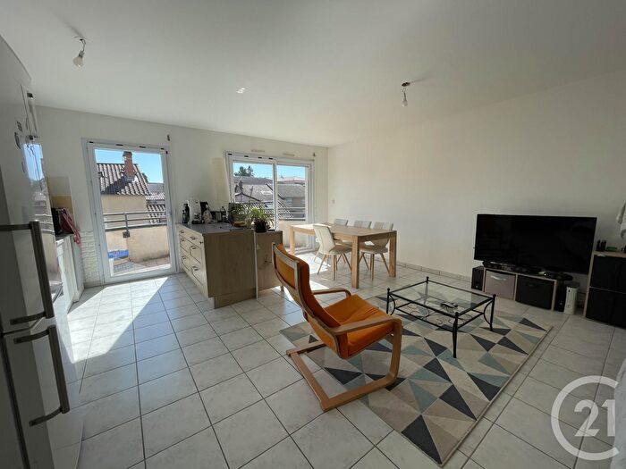 Montmerle-sur-Saône : Appartement 4 pièces à vendre