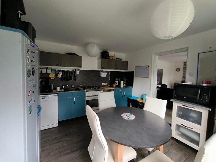 Maison 5 pièces à vendre à Pont-Melvez
