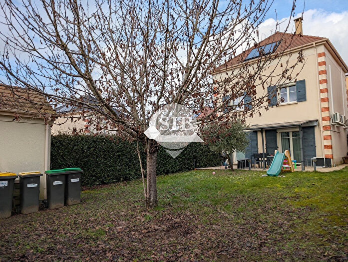 Maison à vendre - Villiers-sur-Orge - 5 pièces - 4 chambres