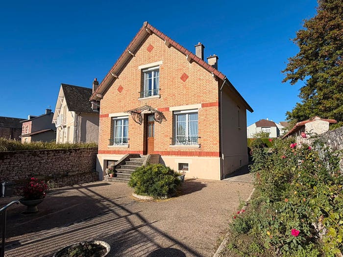 Maison 5 pièces à Châteauponsac, à vendre