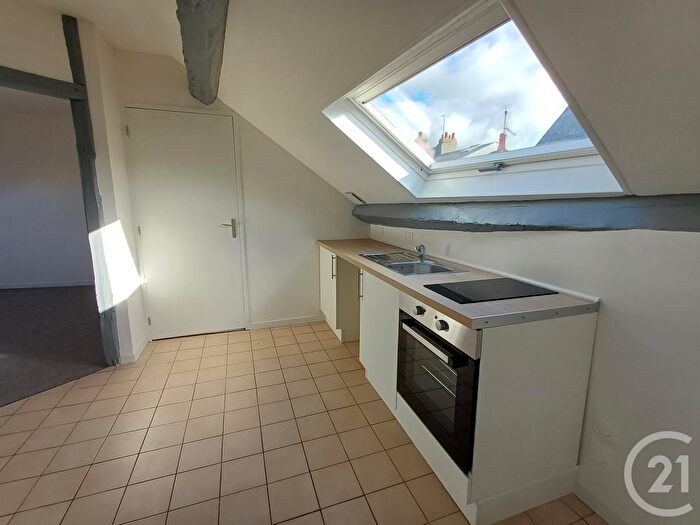 Châtellerault, Nord Ouest - Appartement 2 pièces à louer