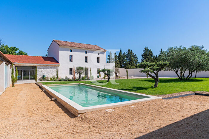 Pernes-les-Fontaines - Maison 8 pièces à vendre