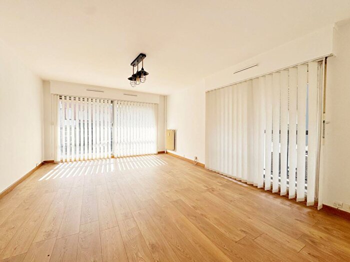 Appartement à vendre - Lille, Wazemmes - 3 pièces - 2 chambres