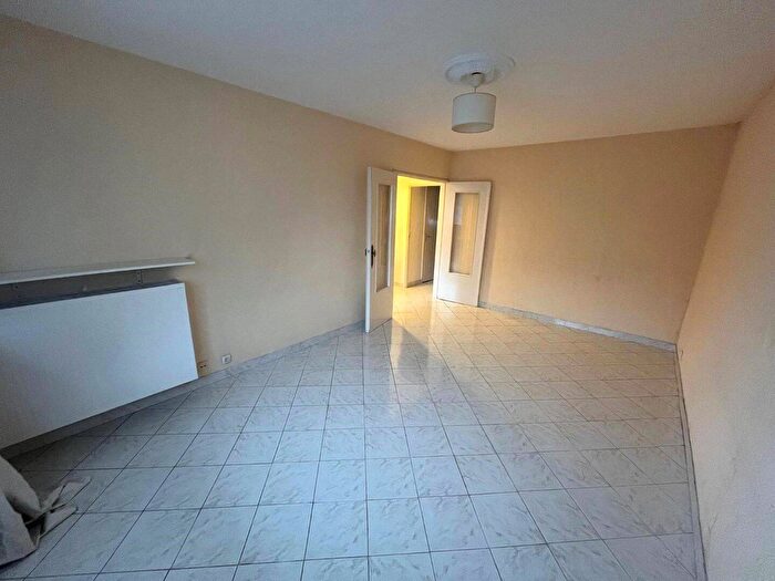 Appartement à louer - Hôtel de Ville-Bel Air, Franconville - 3 pièces - 2 chambres